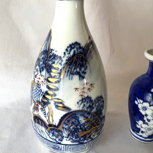 Vintage Chinoiserie Blue Flow Ware Porcelain Ceramic Bud Vase Gold Gilt ...
