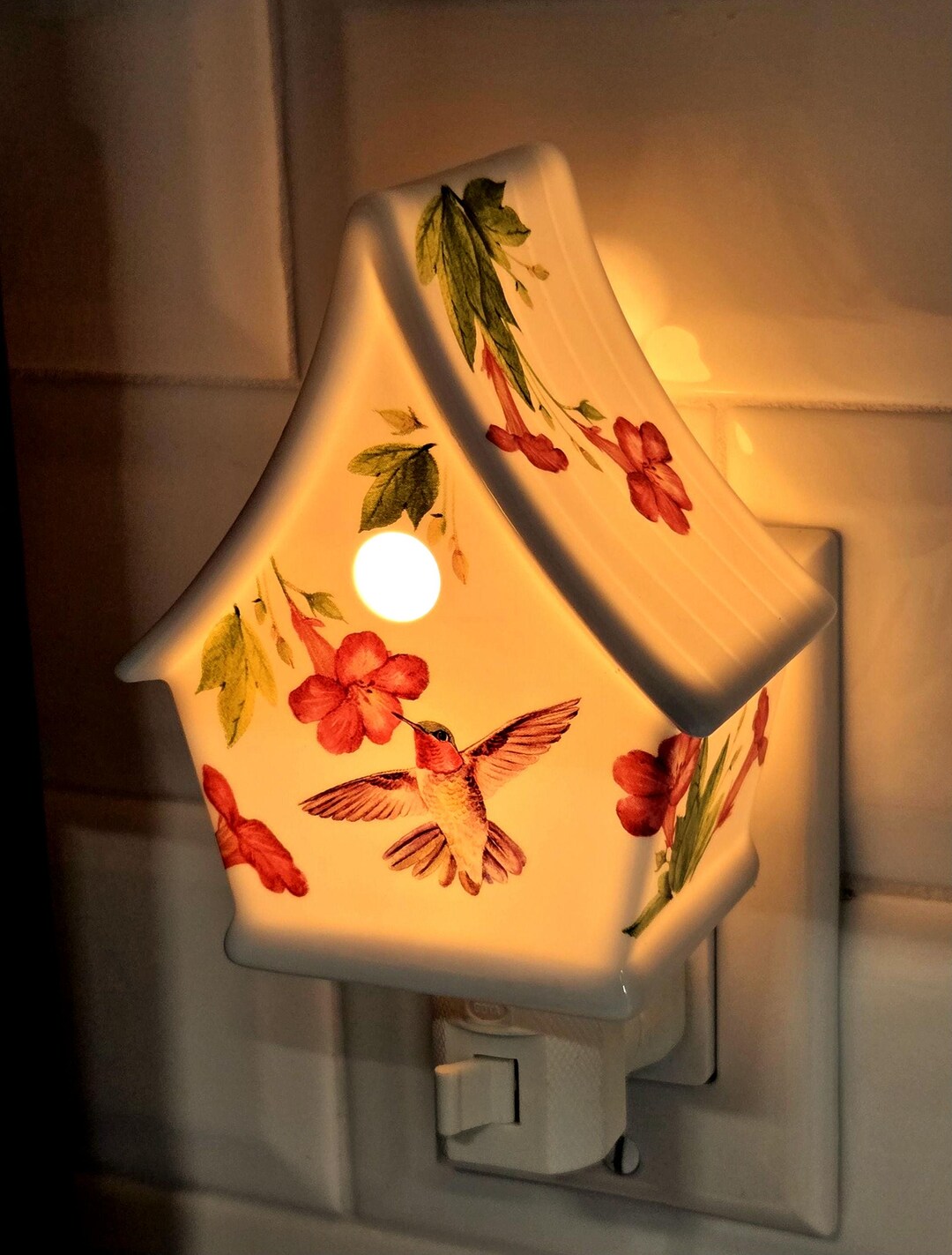 Goya Porcelain Birdhouse Night Light With Hummingbird and Flowers. - Etsy
