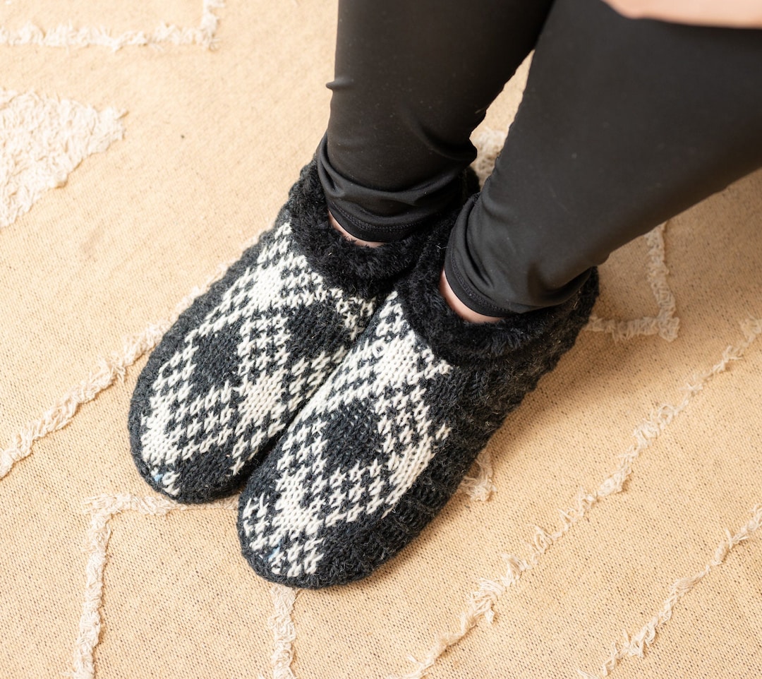 Fuzzy Socks 100% Pure Sheep Wool Hand Knitted Socks With Non Slip Sole ...