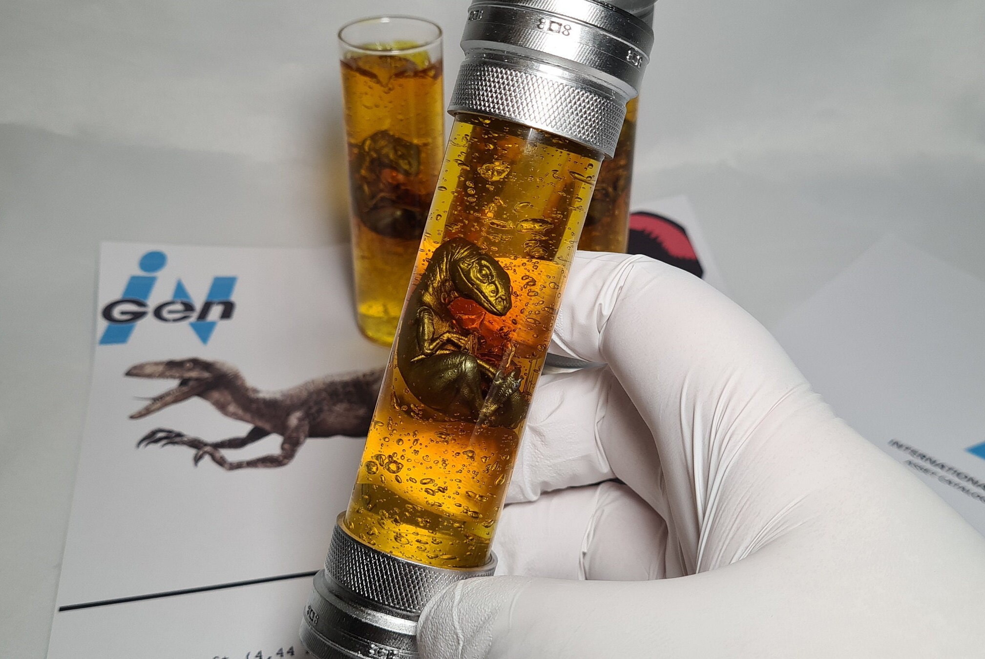 Velociraptor Embryo Glas-container Jurassic Park Jurassic - Etsy Canada