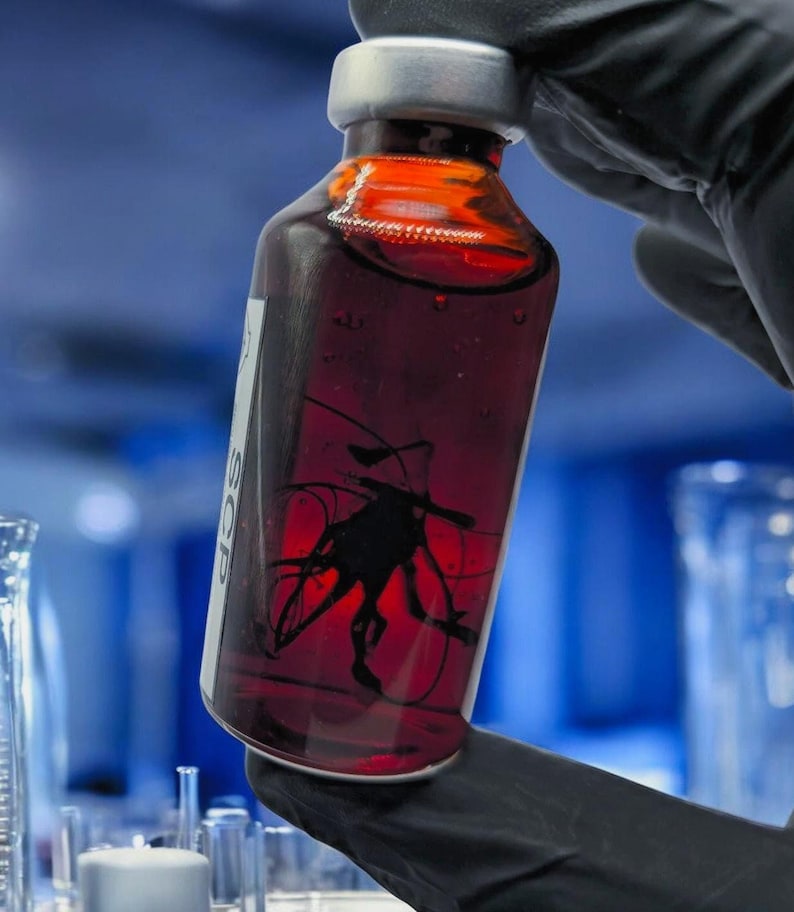 SCP-378 Vial Brain Worm / Cosplay / SCP / Creepy Pasta / Object Class ...