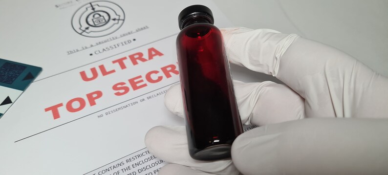 SCP-790 Blut Object Class: Euclid - Etsy.de