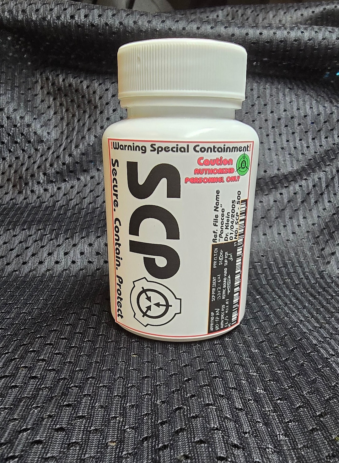 SCP-500 Panacea Pills Cosplay Collection Collector Secure Contain ...