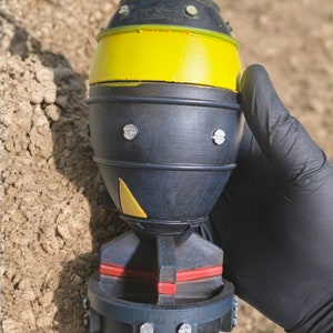 Fallout Atomic Bomb Cosplay Nuke Fatboy Decoration - Etsy