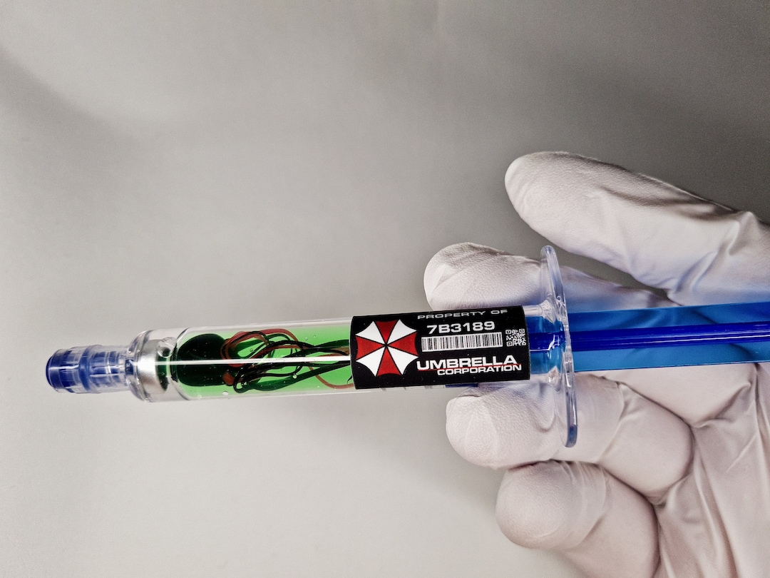 Las Plagas Parasite Syringe Resident Evil 4 Biohazard Umbrella - Etsy