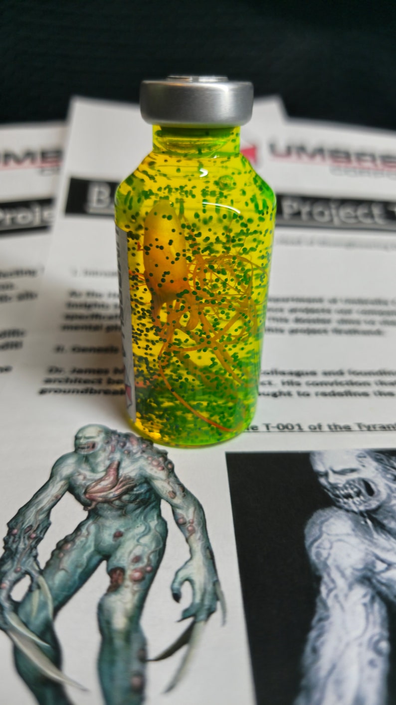 Resident Evil Proto Tyrant T-001 Virus Vial – Limited Edition Cosplay ...