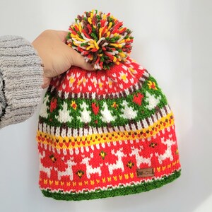 Hand Knitted Christmas Themed Winter Hatfair Isle Bobble Beaniefleece ...