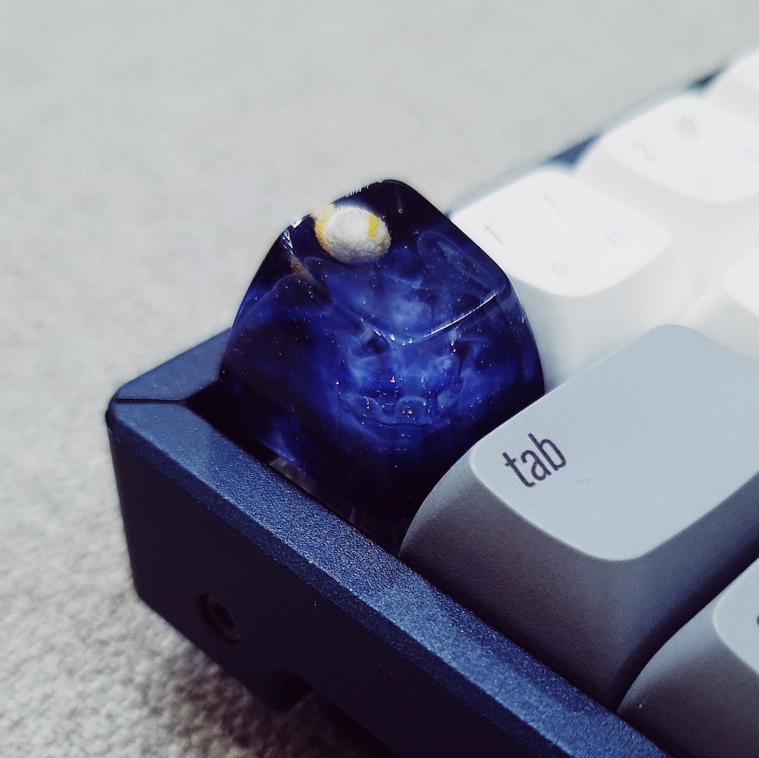 Space Artisan Keycap, Custom Keycaps, Interstellar Galaxy Planet Keycap ...