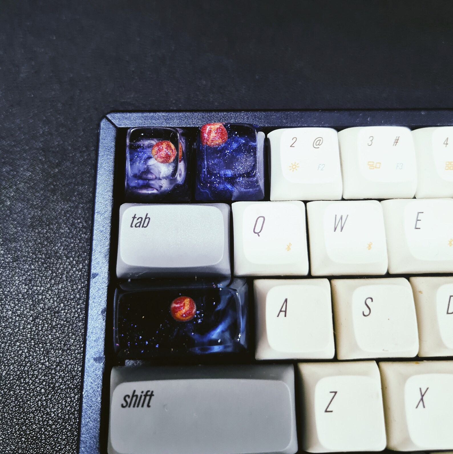 Space Artisan Keycap, Custom Keycaps, Interstellar Galaxy Planet Keycap ...