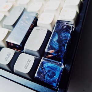 Space Artisan Keycap, Custom Keycaps, Interstellar Galaxy Planet Keycap ...
