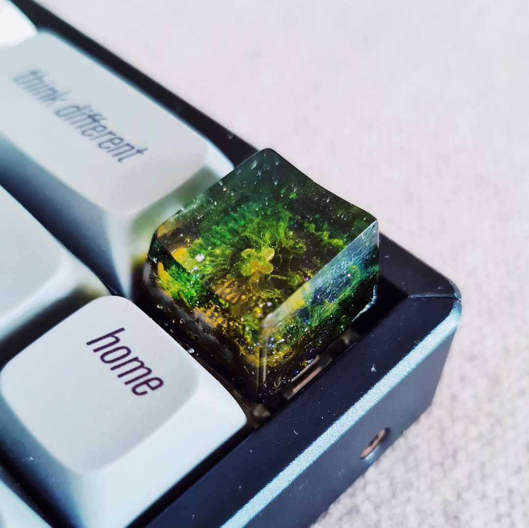 Epoxy Resin Artisan Keycap, Custom Keycaps, Interstellar Galaxy Keycap ...