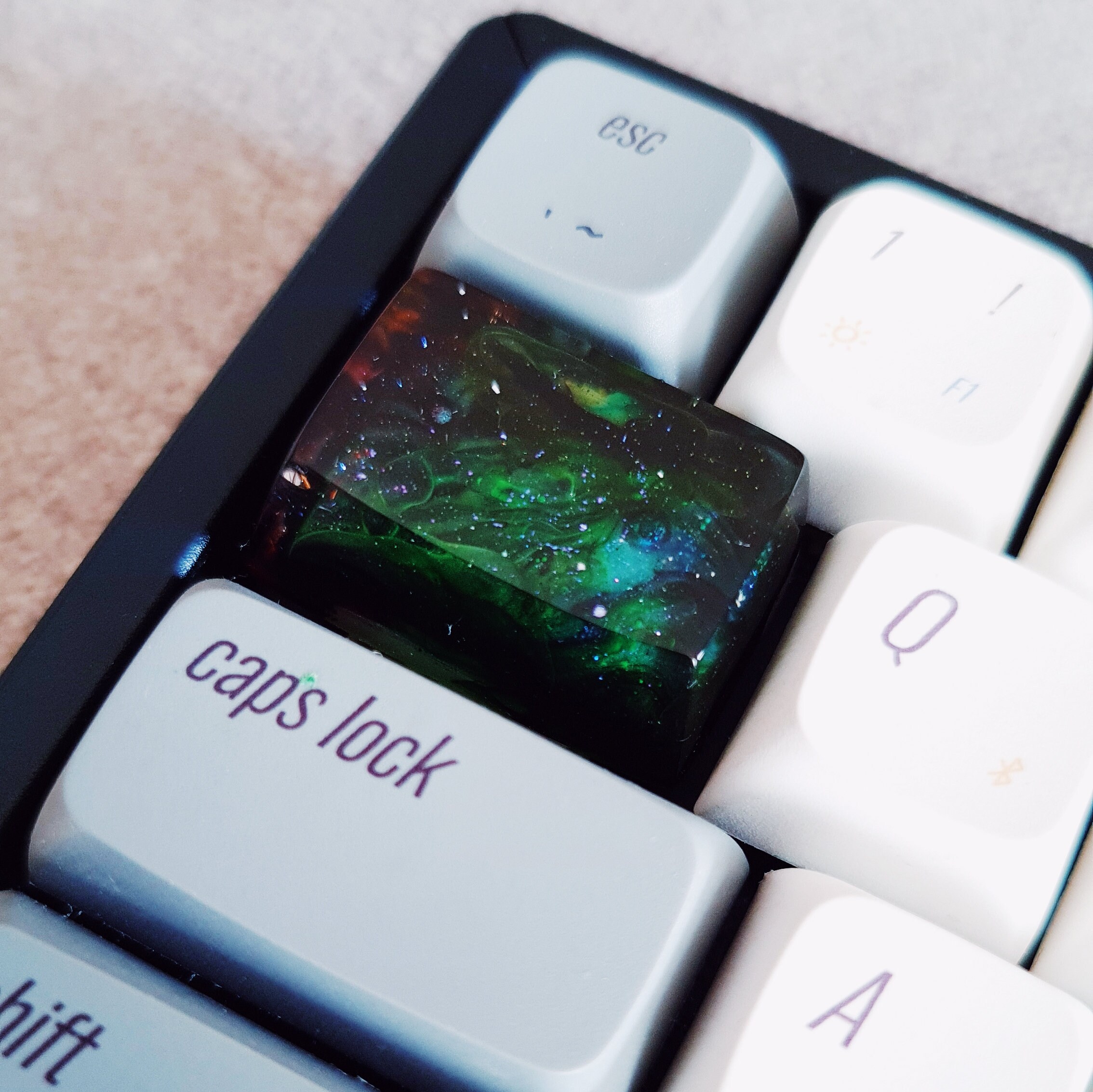 Epoxy Resin Artisan Keycap, Custom Keycaps, Interstellar Galaxy Keycap ...