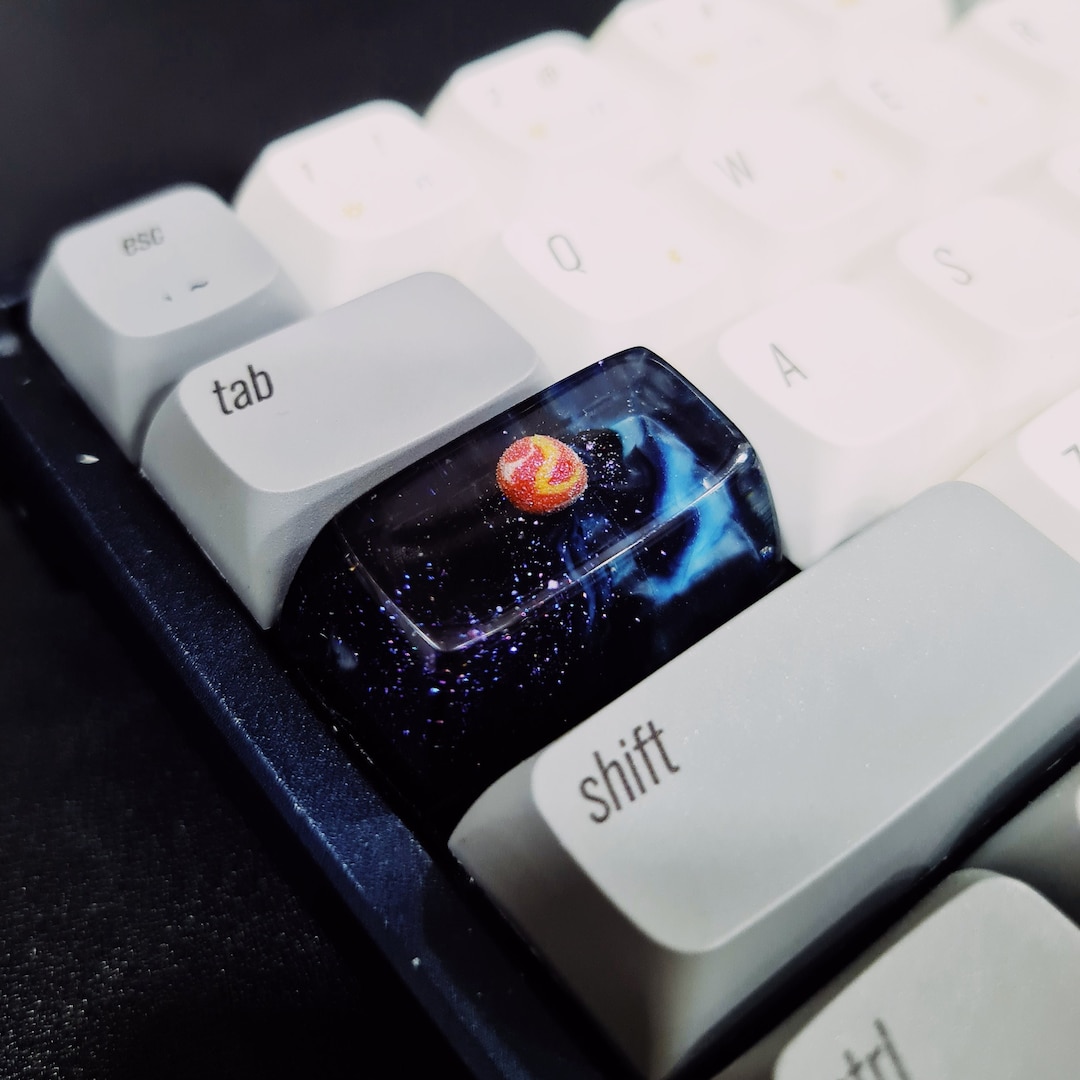 Space Artisan Keycap, Custom Keycaps, Interstellar Galaxy Planet Keycap ...