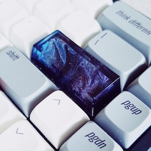 Epoxy Resin Artisan Keycap, Custom Keycaps, Interstellar Galaxy Keycap ...