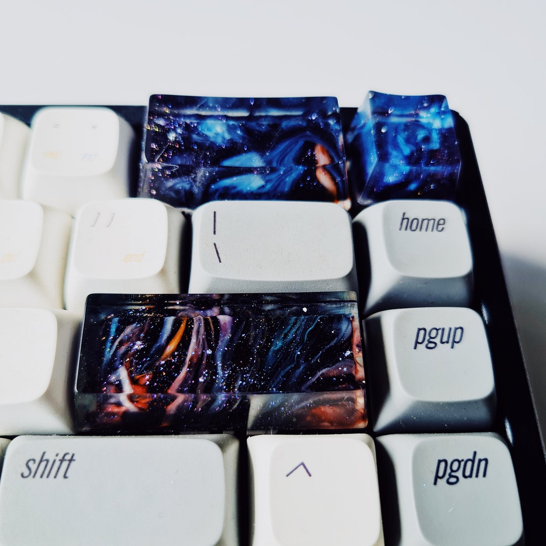 Space Artisan Keycap, Custom Keycaps, Interstellar Galaxy Planet Keycap ...