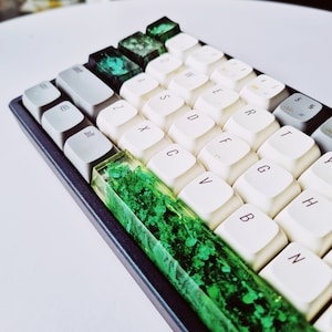 Moss Artisan Keycap, Custom Keycaps, Botanical Keycaps, OEM SA Keycaps ...