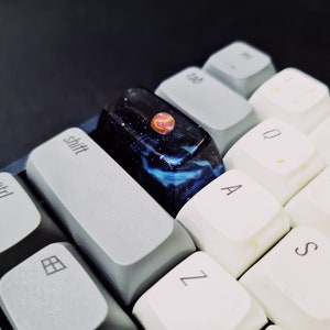 Space Artisan Keycap, Custom Keycaps, Interstellar Galaxy Planet Keycap ...