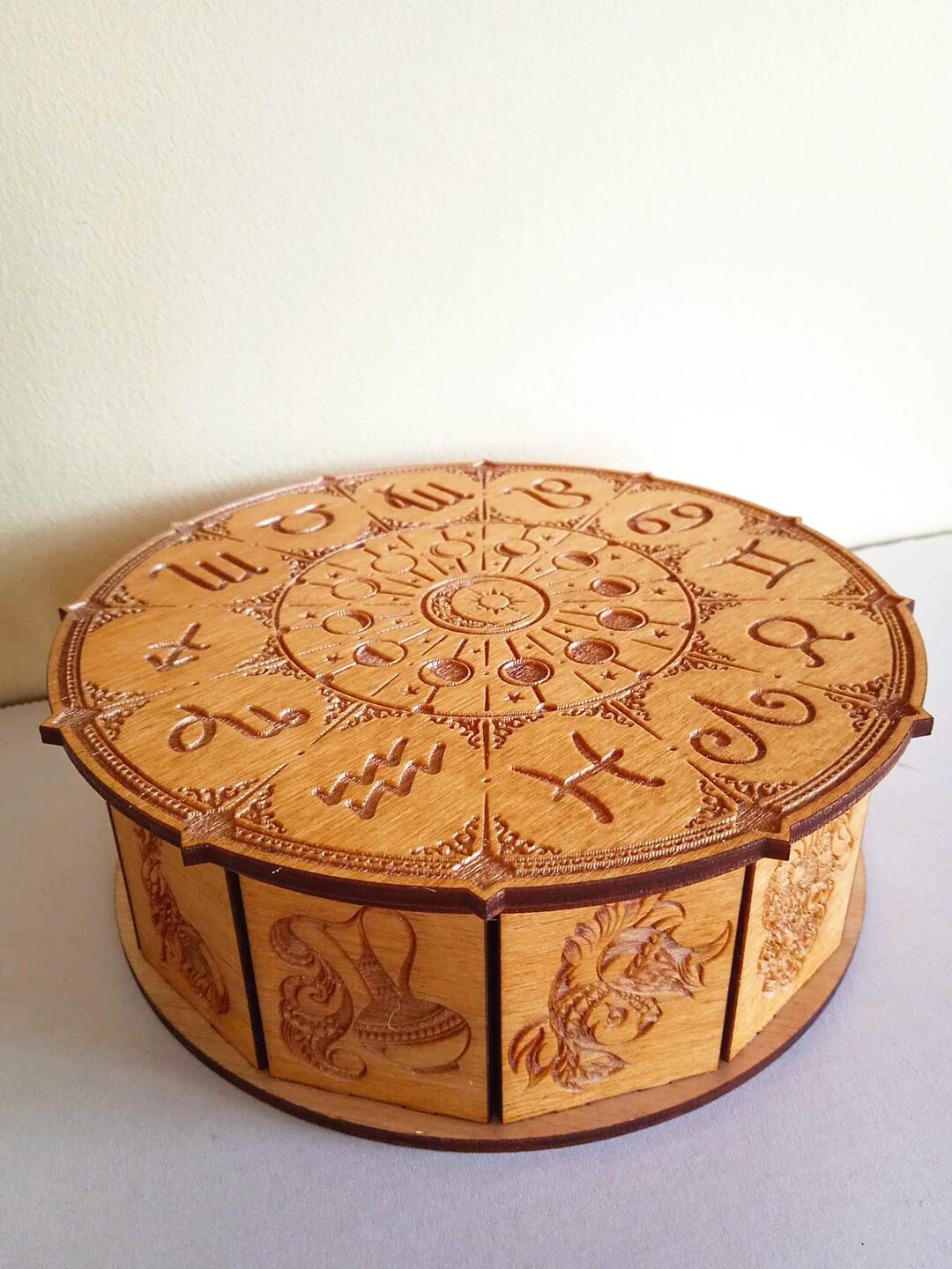 Wooden Zodiac Box With Engraving - Handmade Round Box With Lid and ...