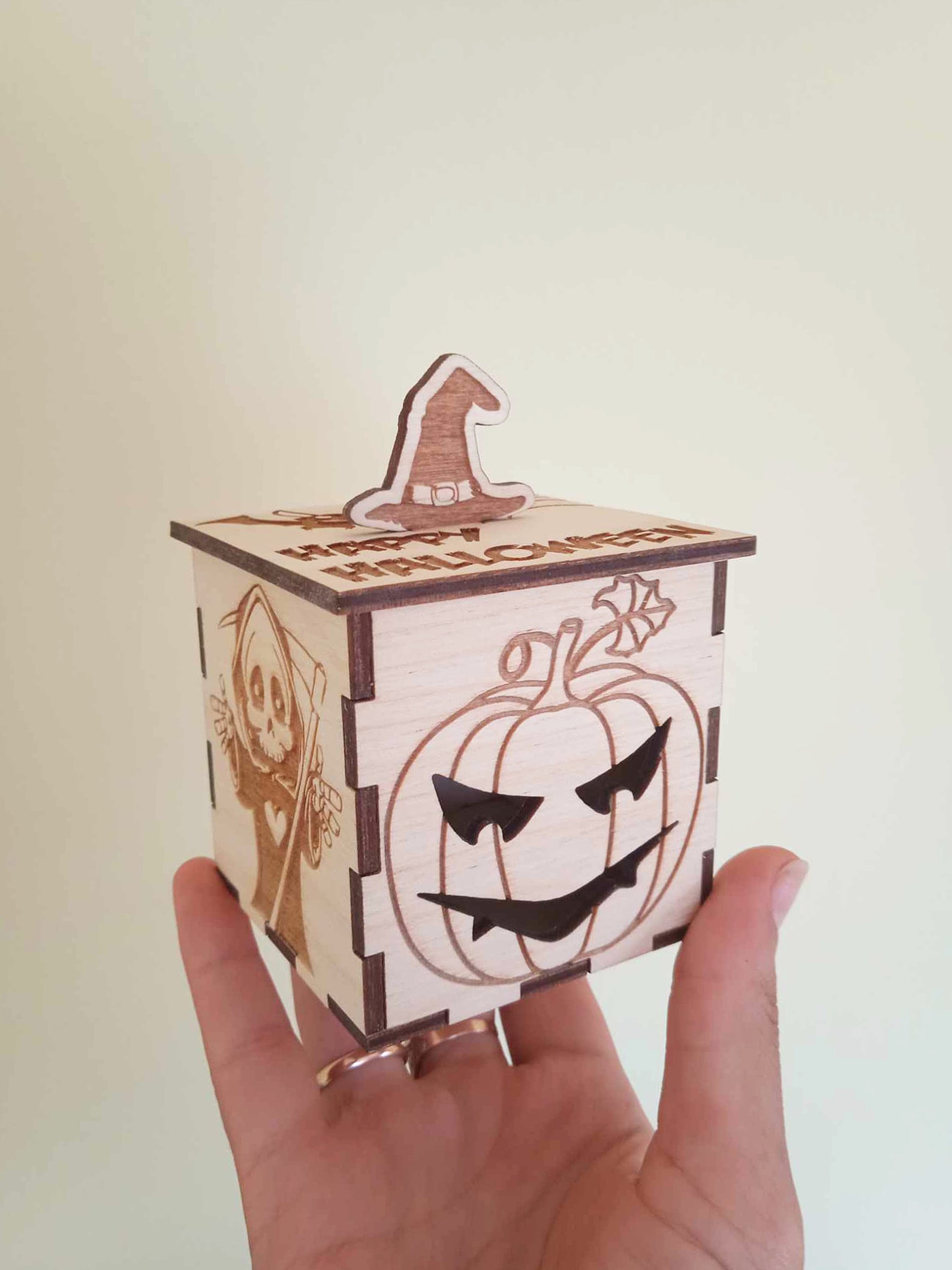 Handmade Pine Halloween Box, Engraved Pumpkin Decor - Etsy