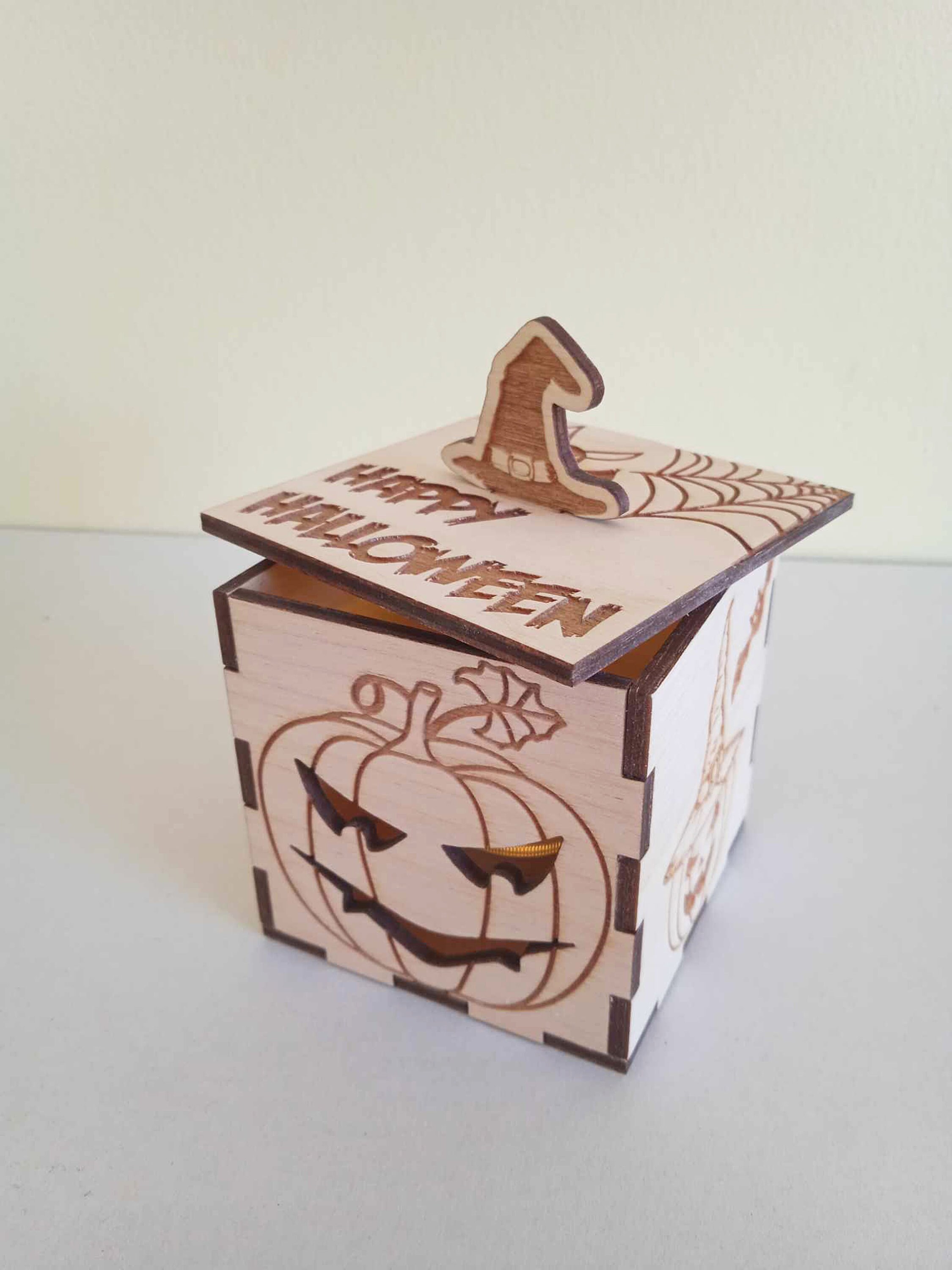 Handmade Pine Halloween Box, Engraved Pumpkin Decor - Etsy