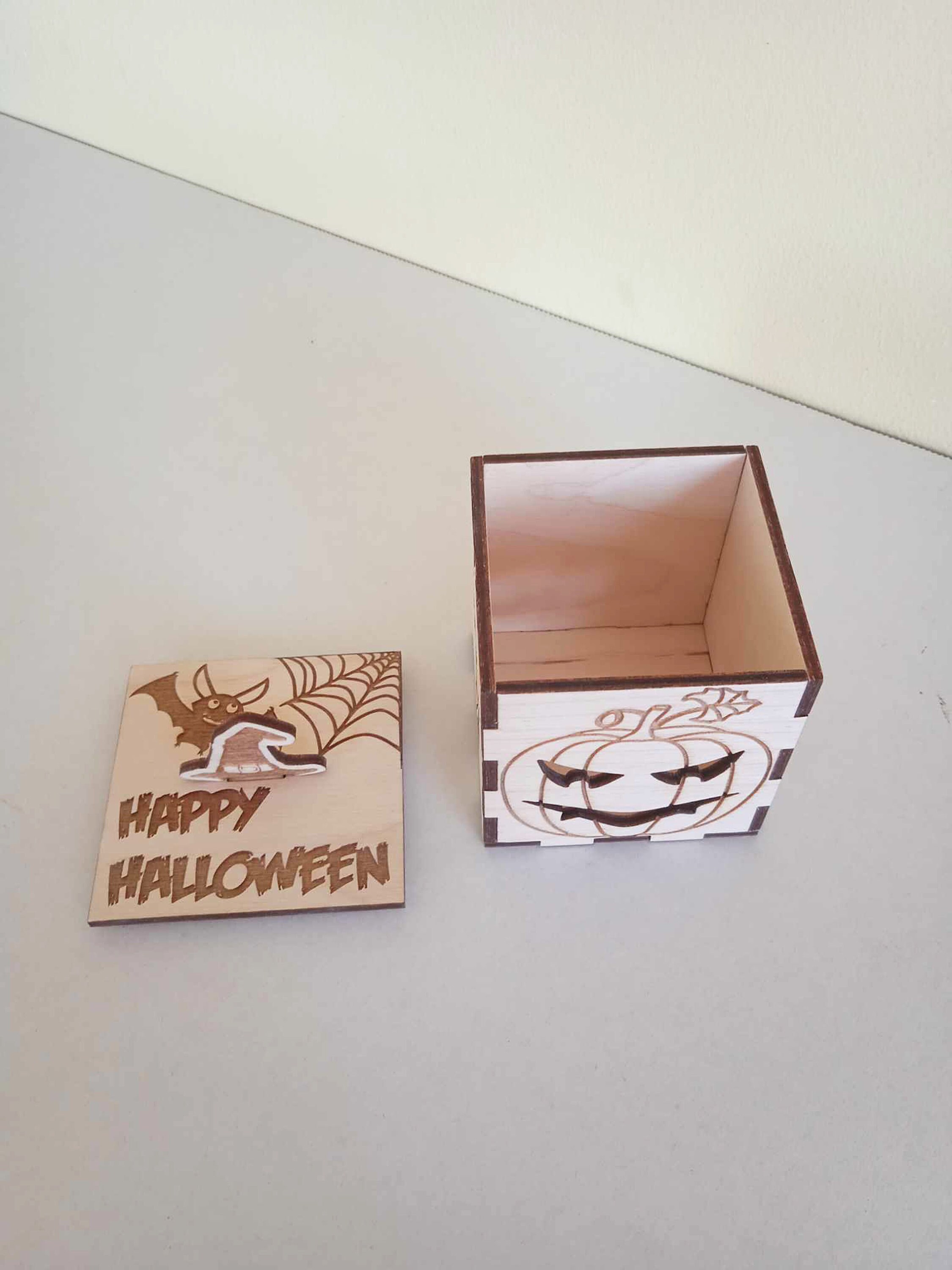 Handmade Pine Halloween Box, Engraved Pumpkin Decor - Etsy