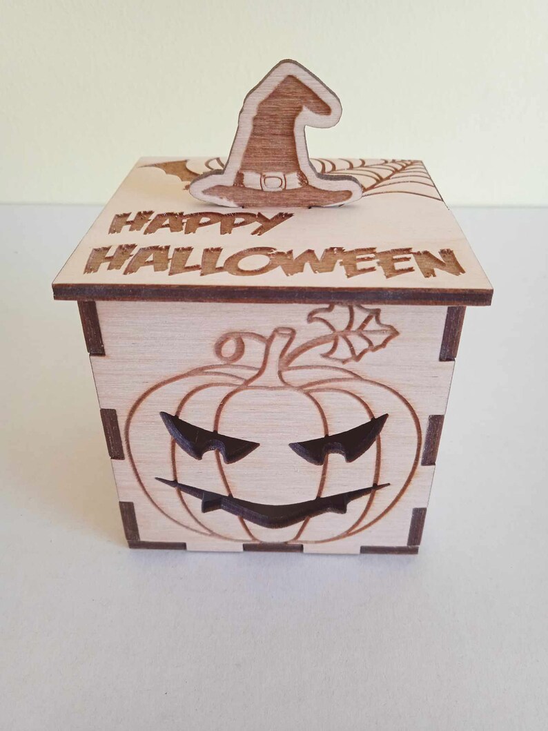 Handmade Pine Halloween Box, Engraved Pumpkin Decor - Etsy