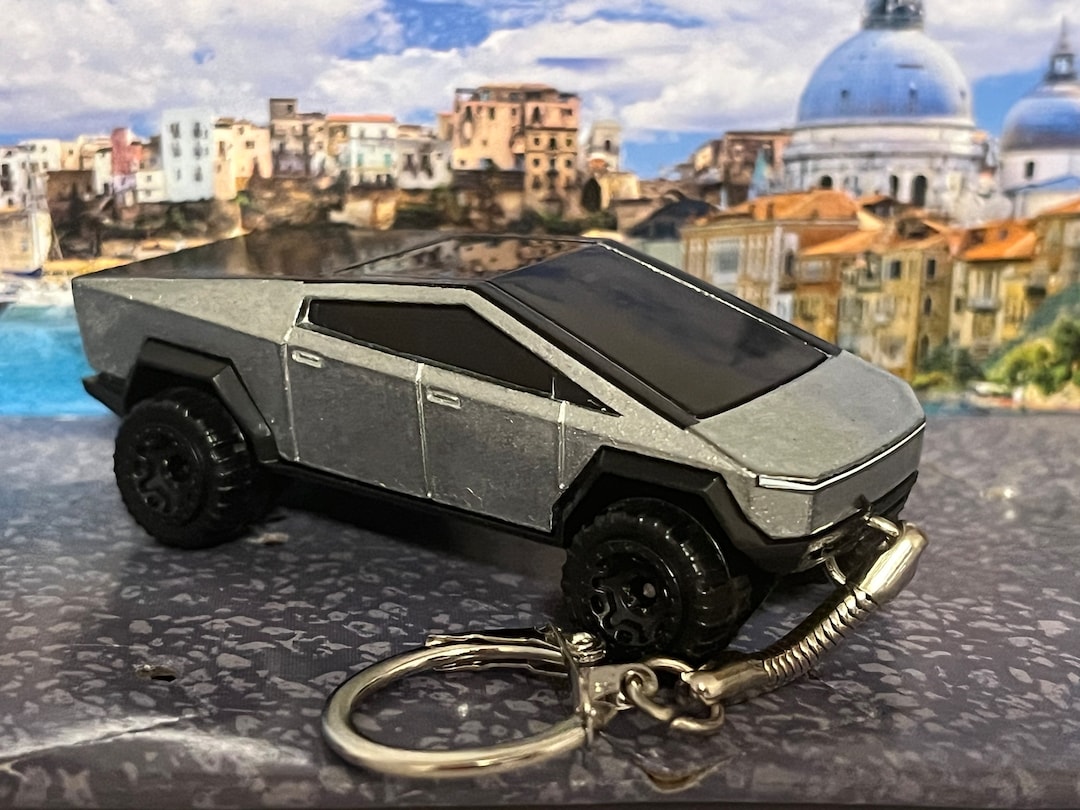 Tesla Cybertruck Silver Keyring Keychain - Etsy