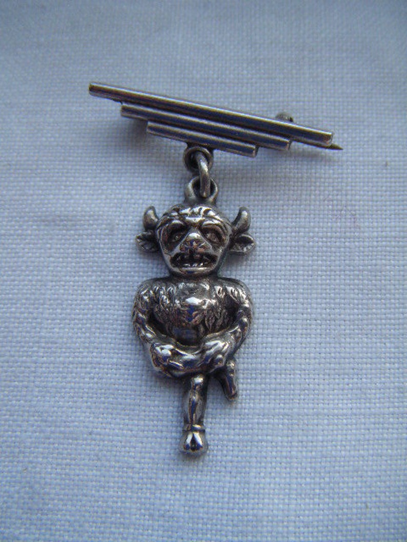 Lincolnshire Imp Art Deco Gargoyle Silver 850 Brooch Pin - Etsy