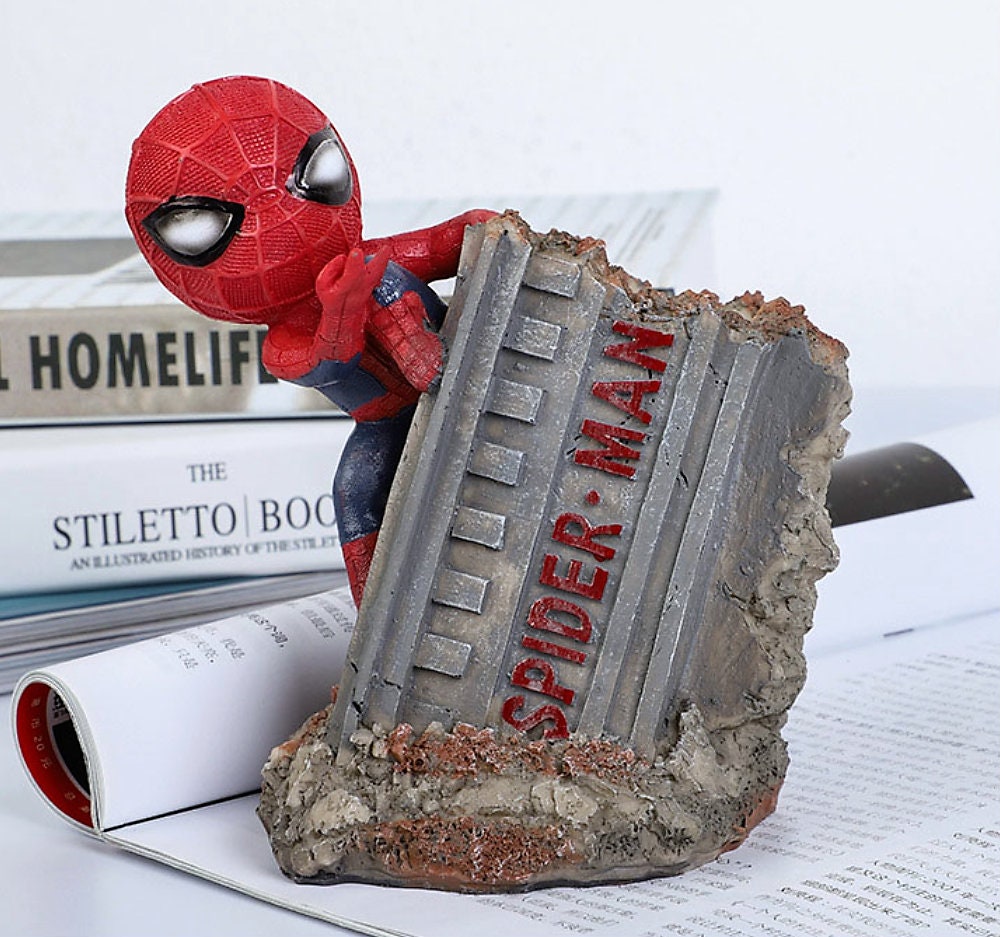 Spider Man Pen Holder Cute Spiderman Cartoon Anime Marvel Hero Model ...