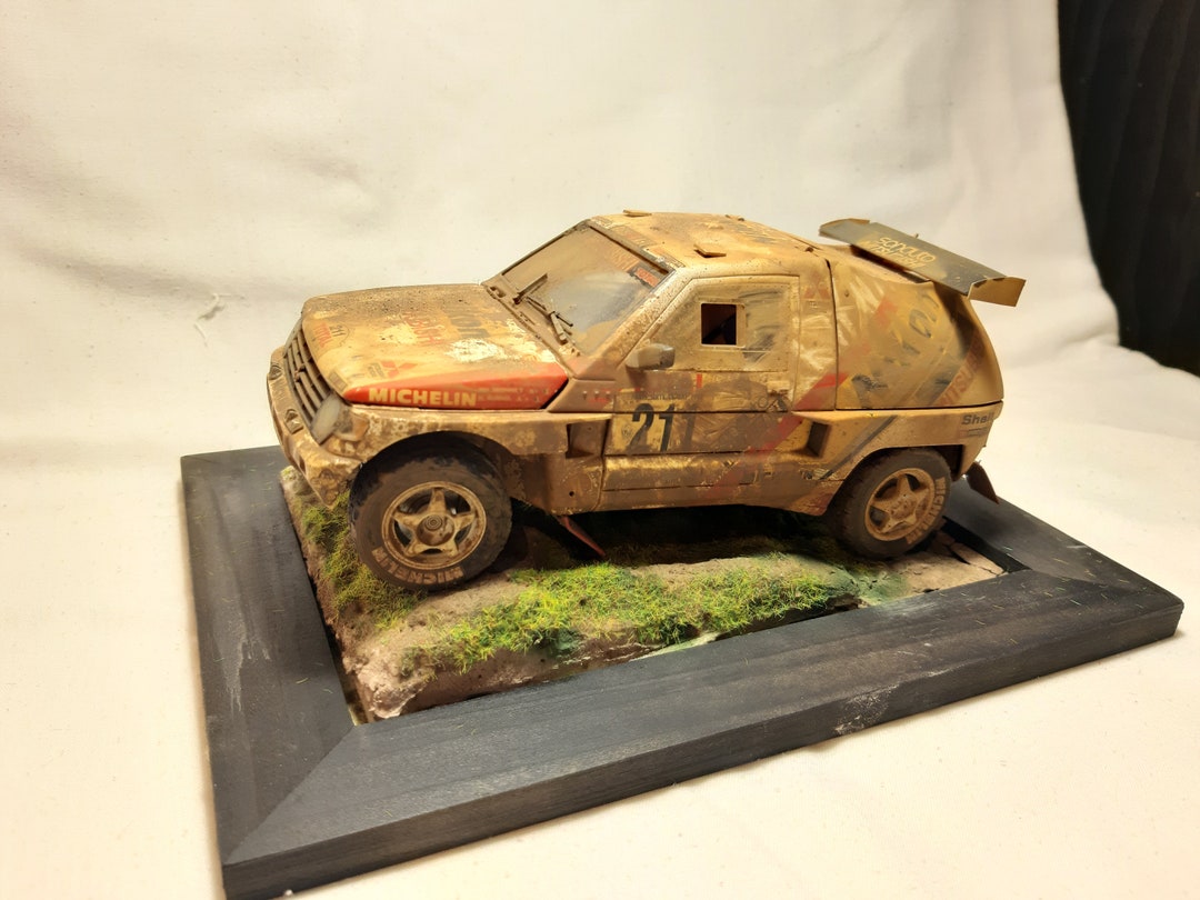 Mitsubishi Pajero Rally Car From the Paris Le Cap Rally 1992 in 1/24 ...