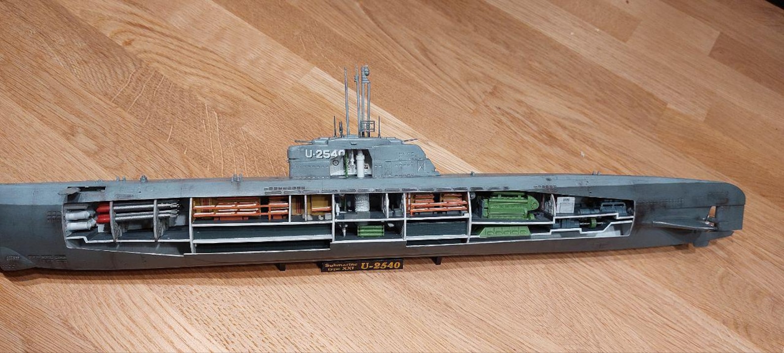 Pro Built, Paint & Weathered German WWII Submarine Type XXI With ...