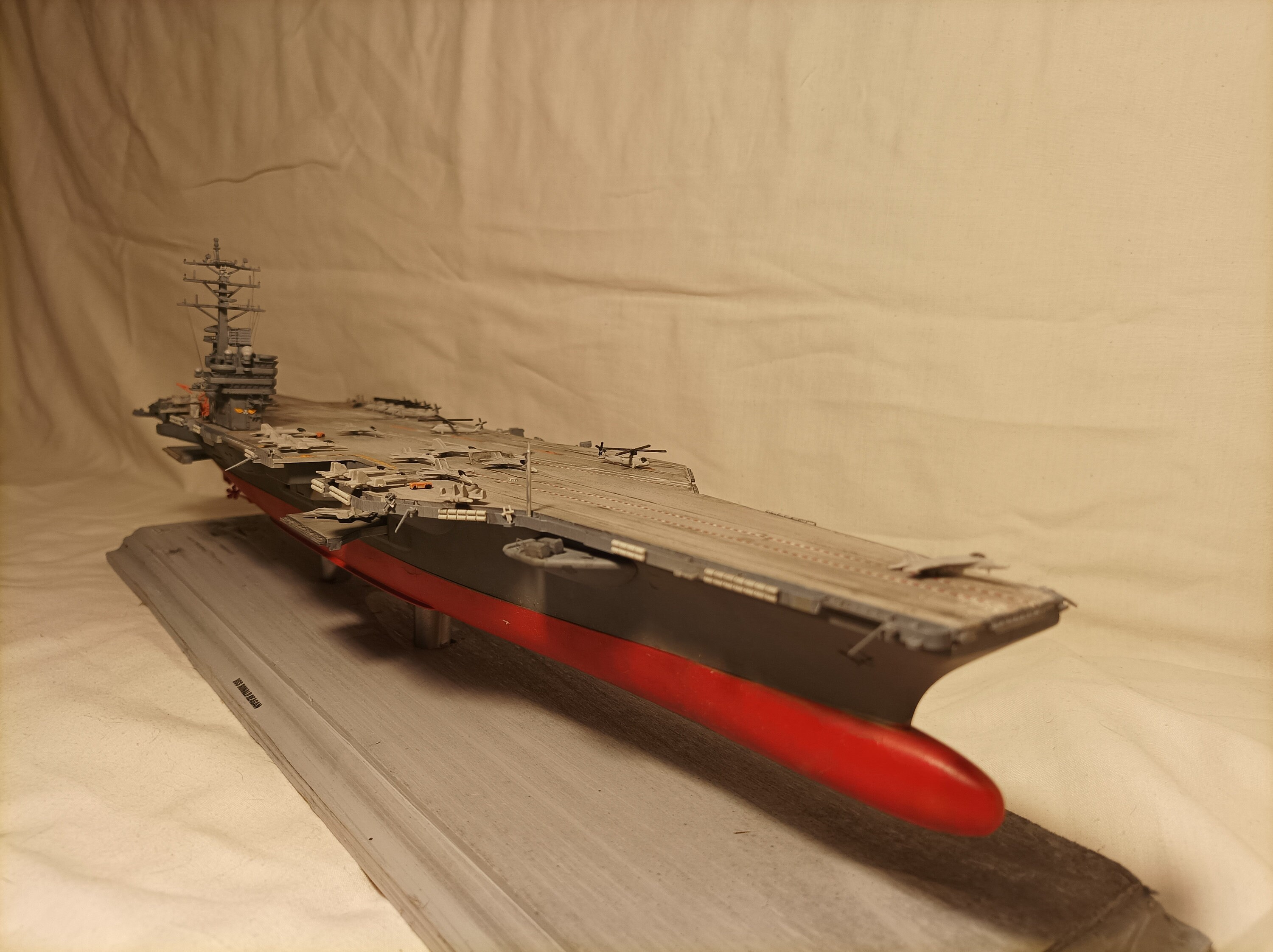USS Ronald Reagan (CVN67) 1/720 Scale Warship Model Pro-built, Custom ...