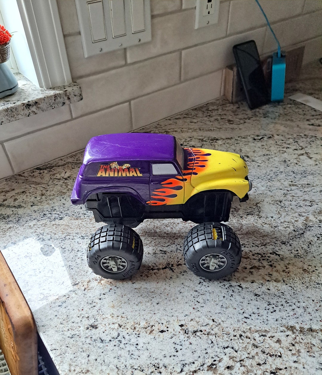 VTG 1991 Galoob the Animal Attack Truck, Working Action Toy, Battery ...