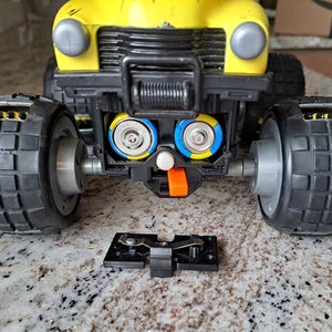 VTG 1991 Galoob the Animal Attack Truck, Working Action Toy, Battery ...