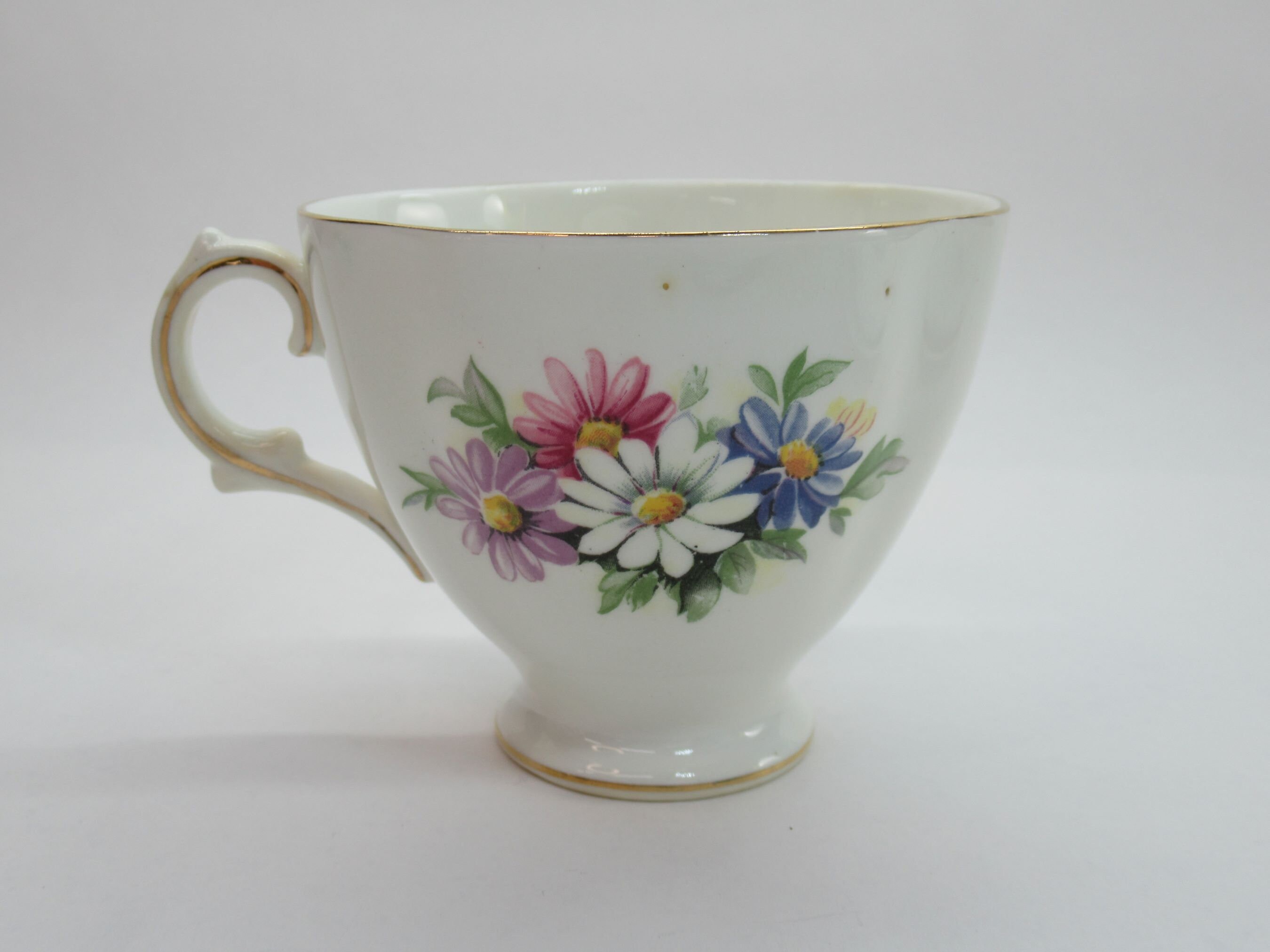 Vintage ROYAL STUART Daisy Fine China English Trio. - Etsy