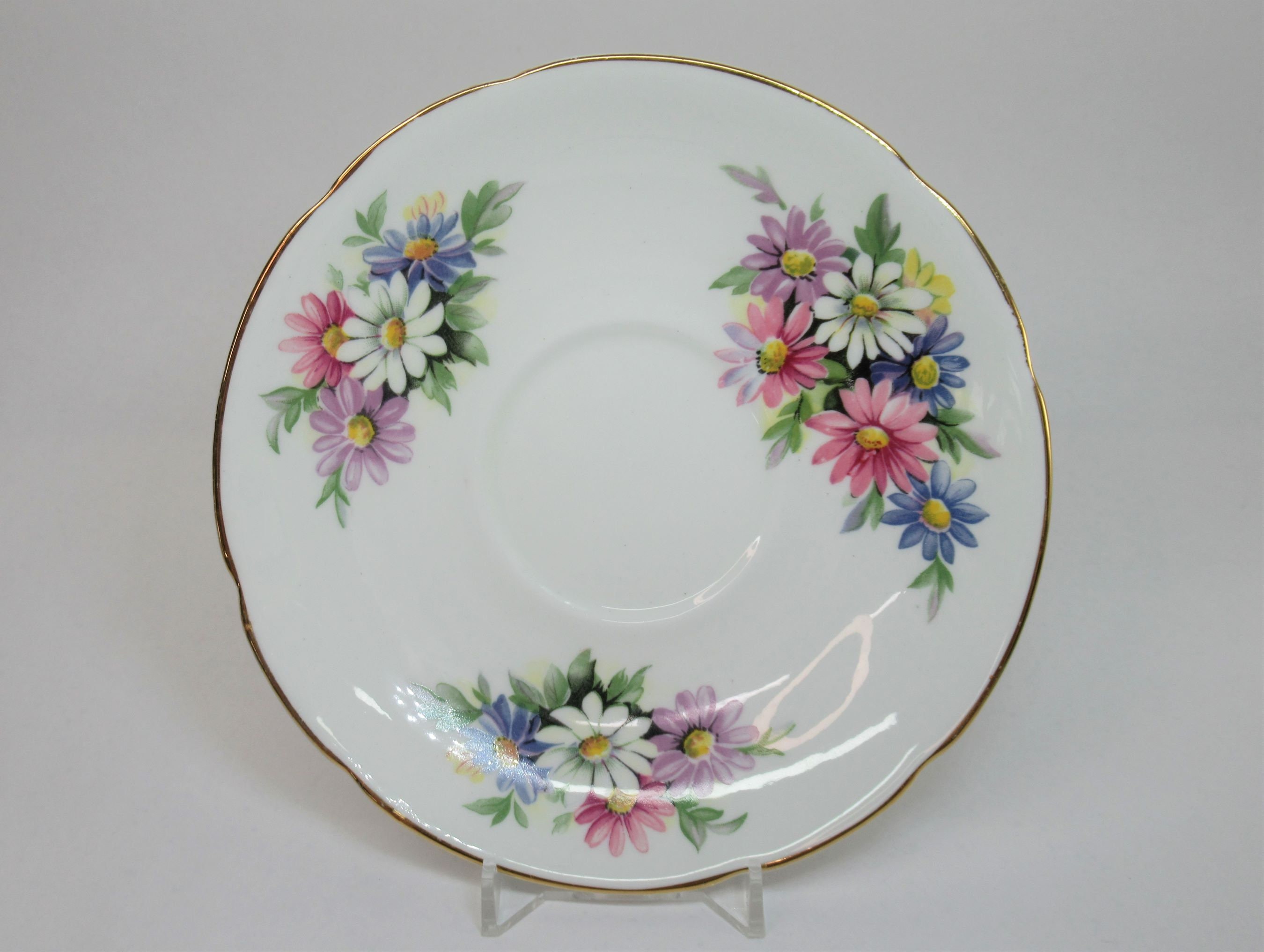 Vintage ROYAL STUART Daisy Fine China English Trio. - Etsy
