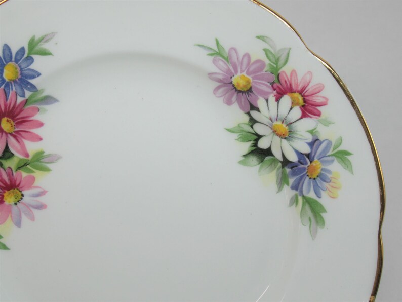 Vintage ROYAL STUART Daisy Fine China English Trio. - Etsy