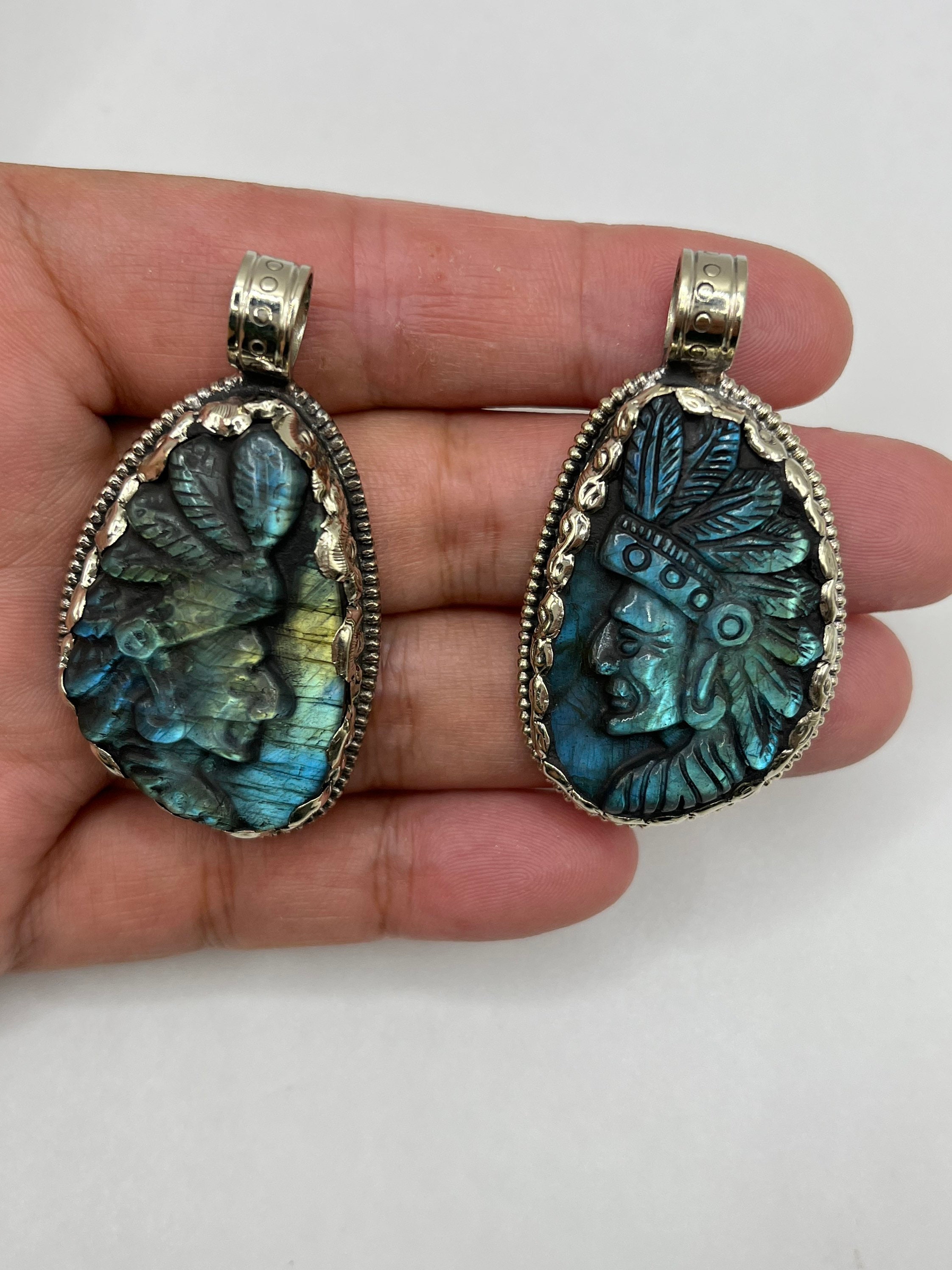 Handcarved Native American Head Labradorite Pendant in Tibetan - Etsy