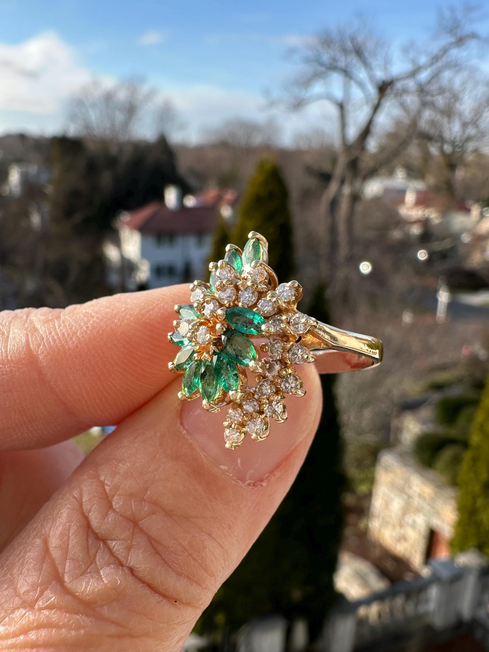 Anillo de cóctel de esmeralda y diamantes - Etsy México