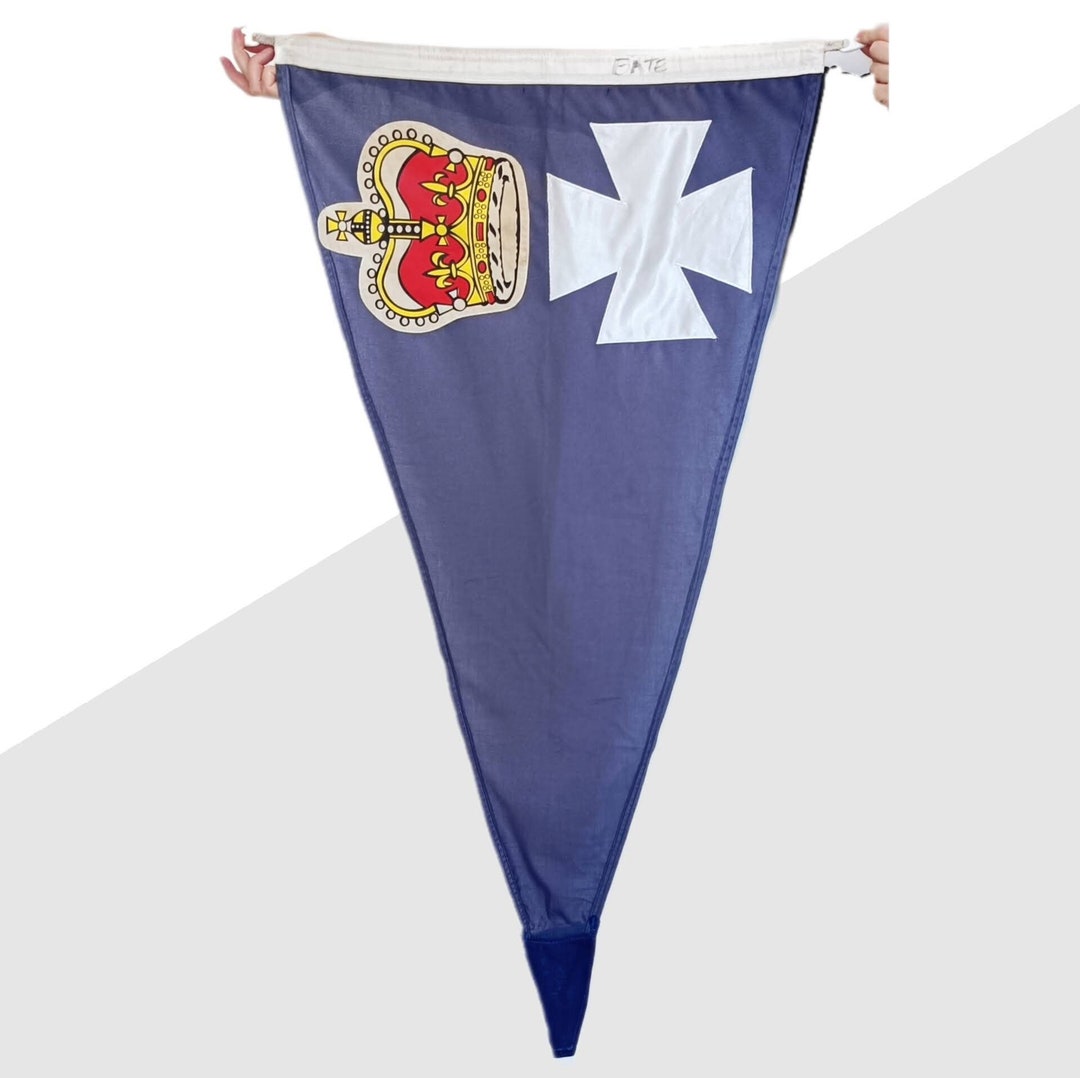Vintage Yacht Club Nautical Burgee/ Flag/ Pennant. Queen Victoria ...