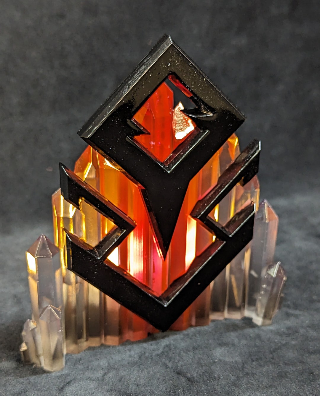 Smallville - Doomsday Symbol on Blood Crystal Backing, Resin 3D Printed ...