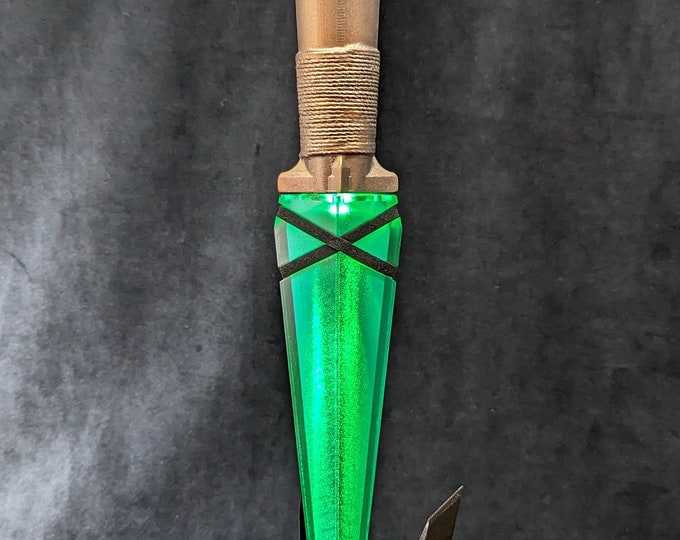 Smallville - Green Kryptonite Dagger 3D Printed Prop Replica With Stand ...