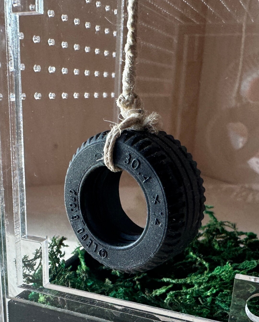 Jumping Spider Tire Swing Fun Decor for Spider Enclosures Nature Themed ...