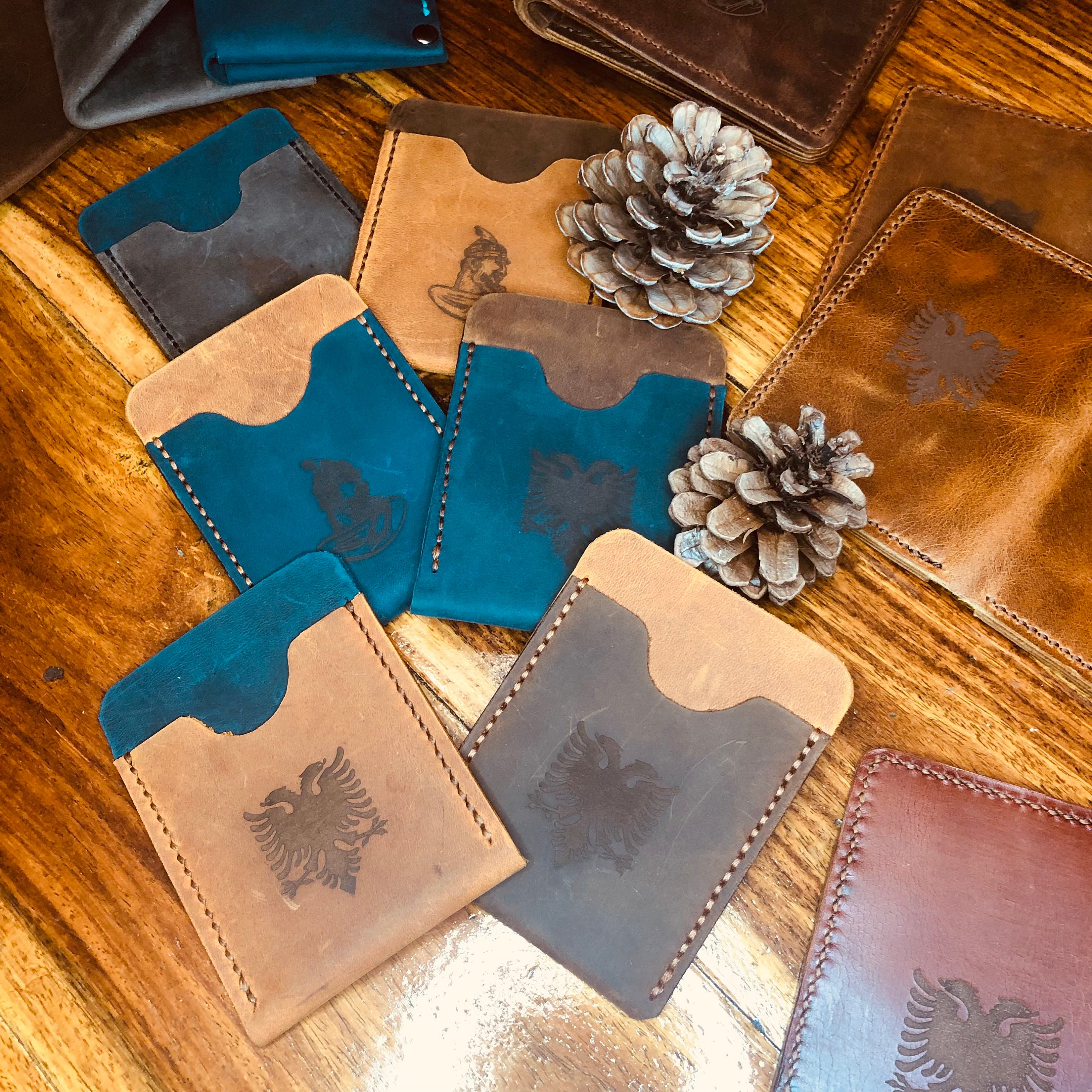 Skanderbeg and Albanian Flag Engraved Minimalist Leather Card Holder - Etsy