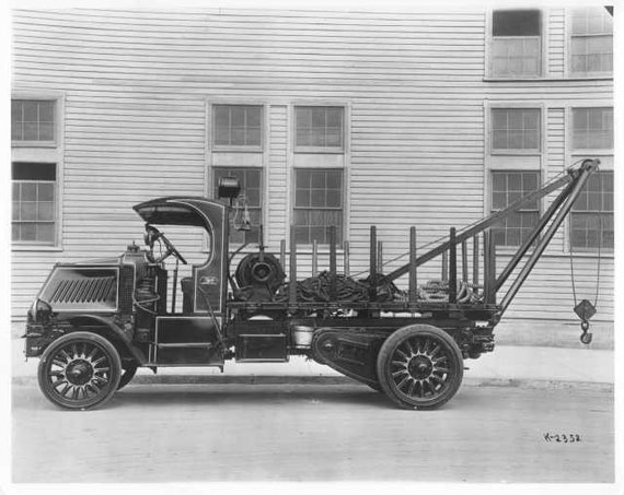 1917 Mack Truck File:Mack AC Tanker.jpg Wikimedia Commons