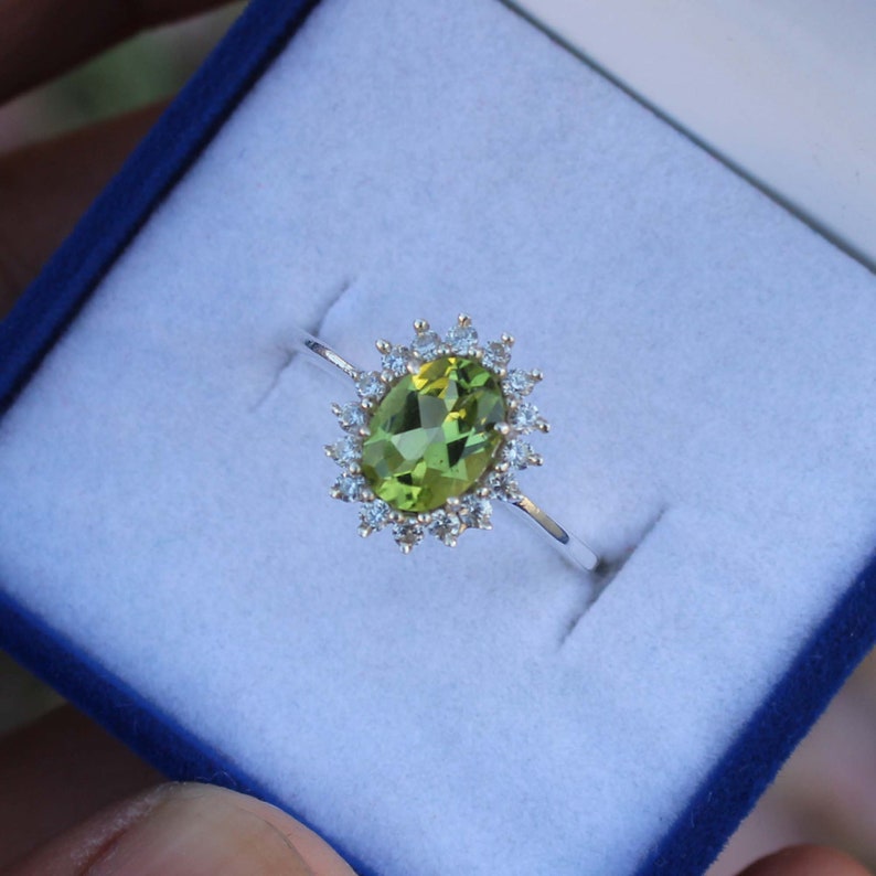 Beautiful Peridot Gemstone Ring 925 Sterling Silver Ring - Etsy