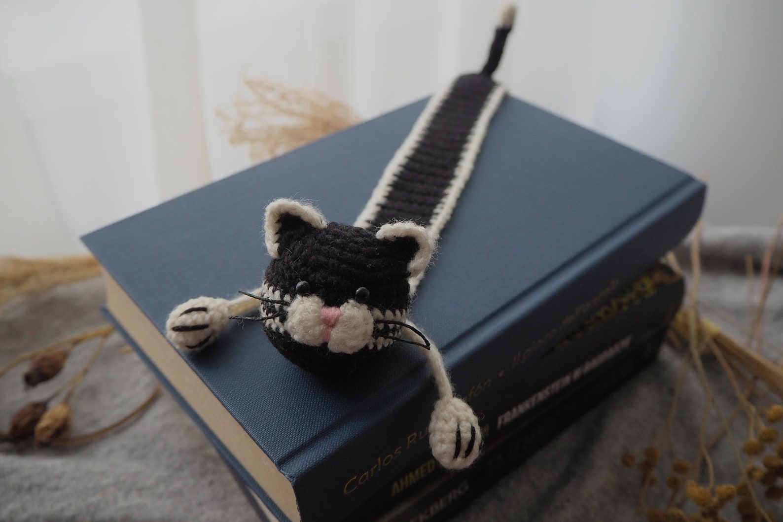 Tuxedo CAT Bookmark, Black and White Cat Plush Bookmark, Cute Animal ...