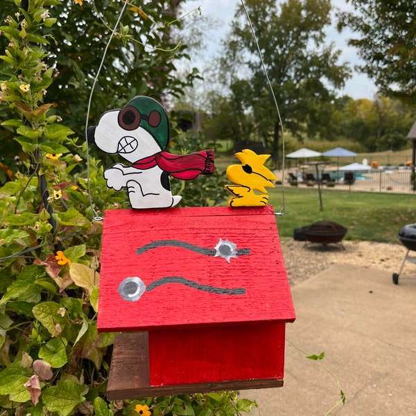 Snoopy Birdhouse - Etsy