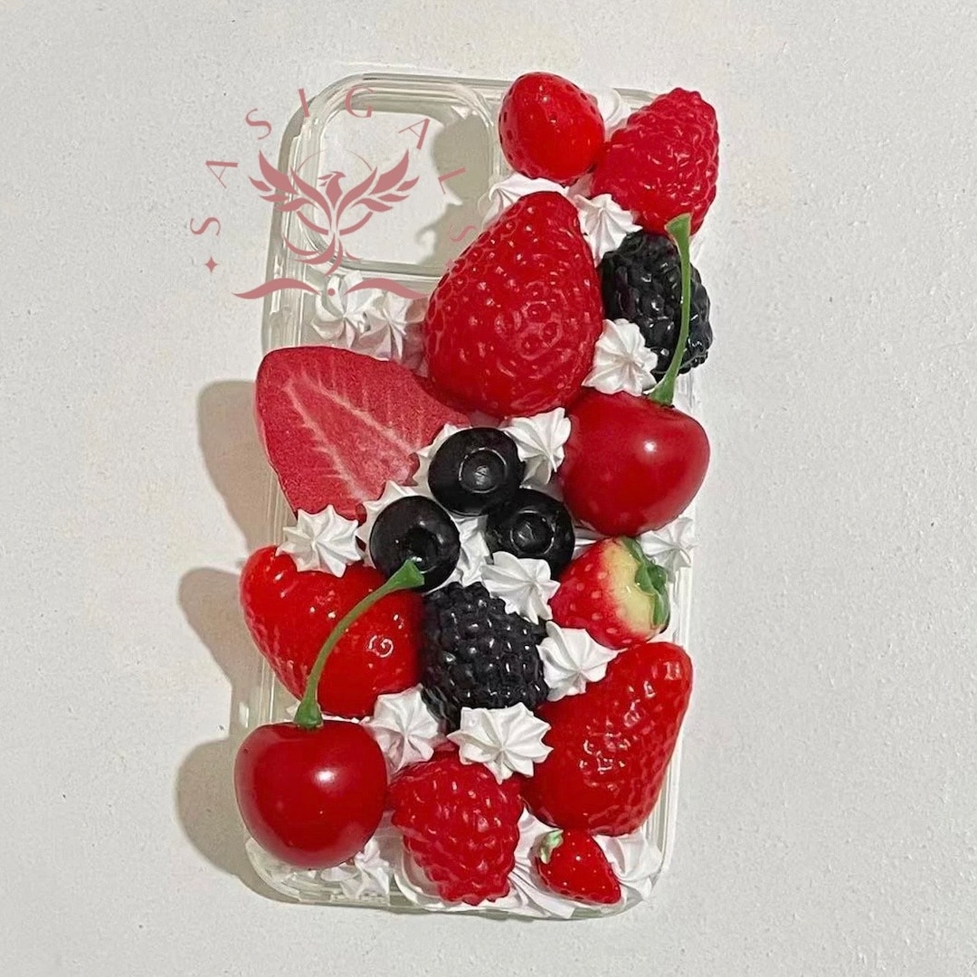 Strawberry Cake Decoden Phone Case - Etsy
