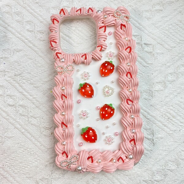 Raspberry Cake - Etsy